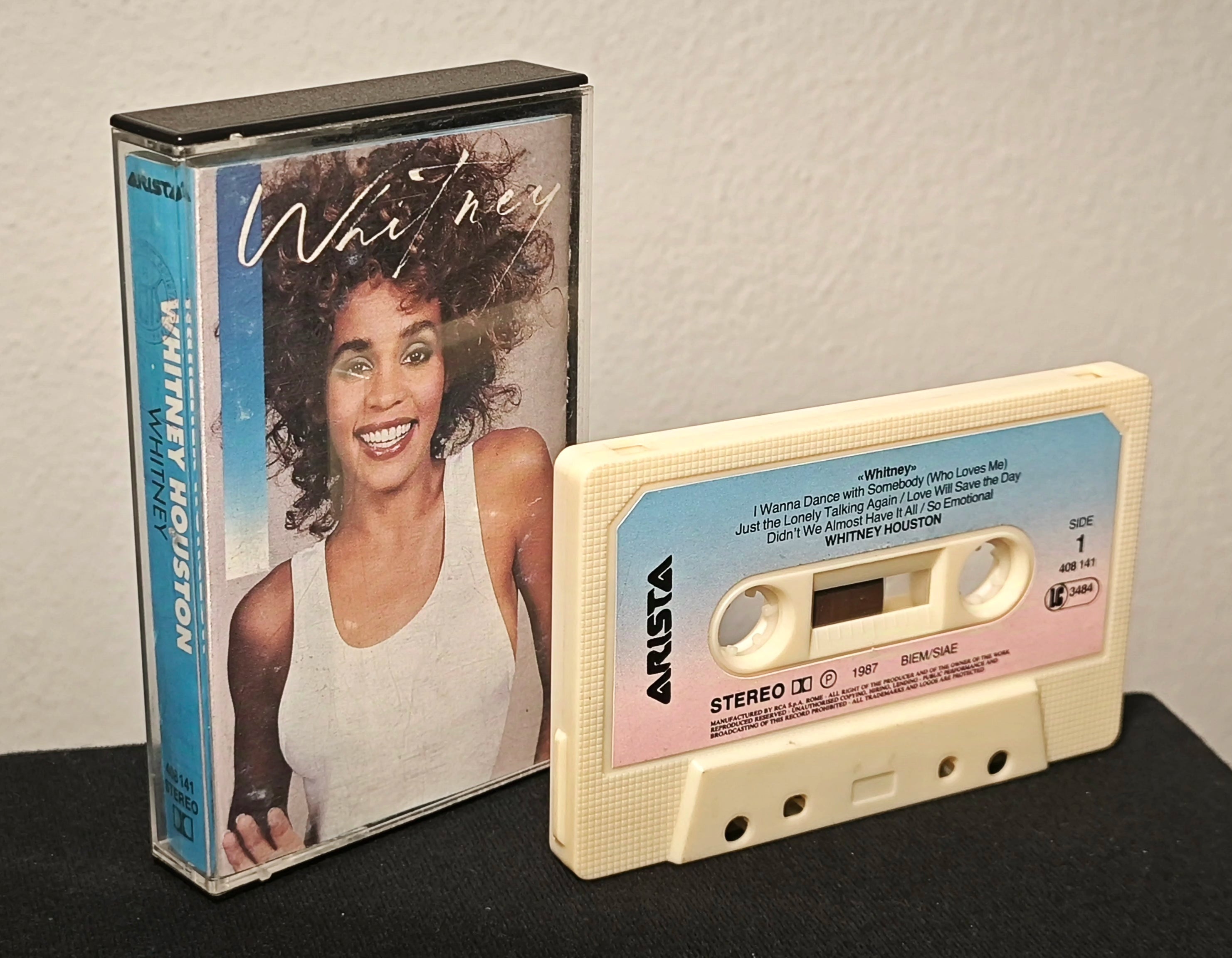 Whitney Houston - "Whitney" (original italian 1987 press) – Dirt tapes