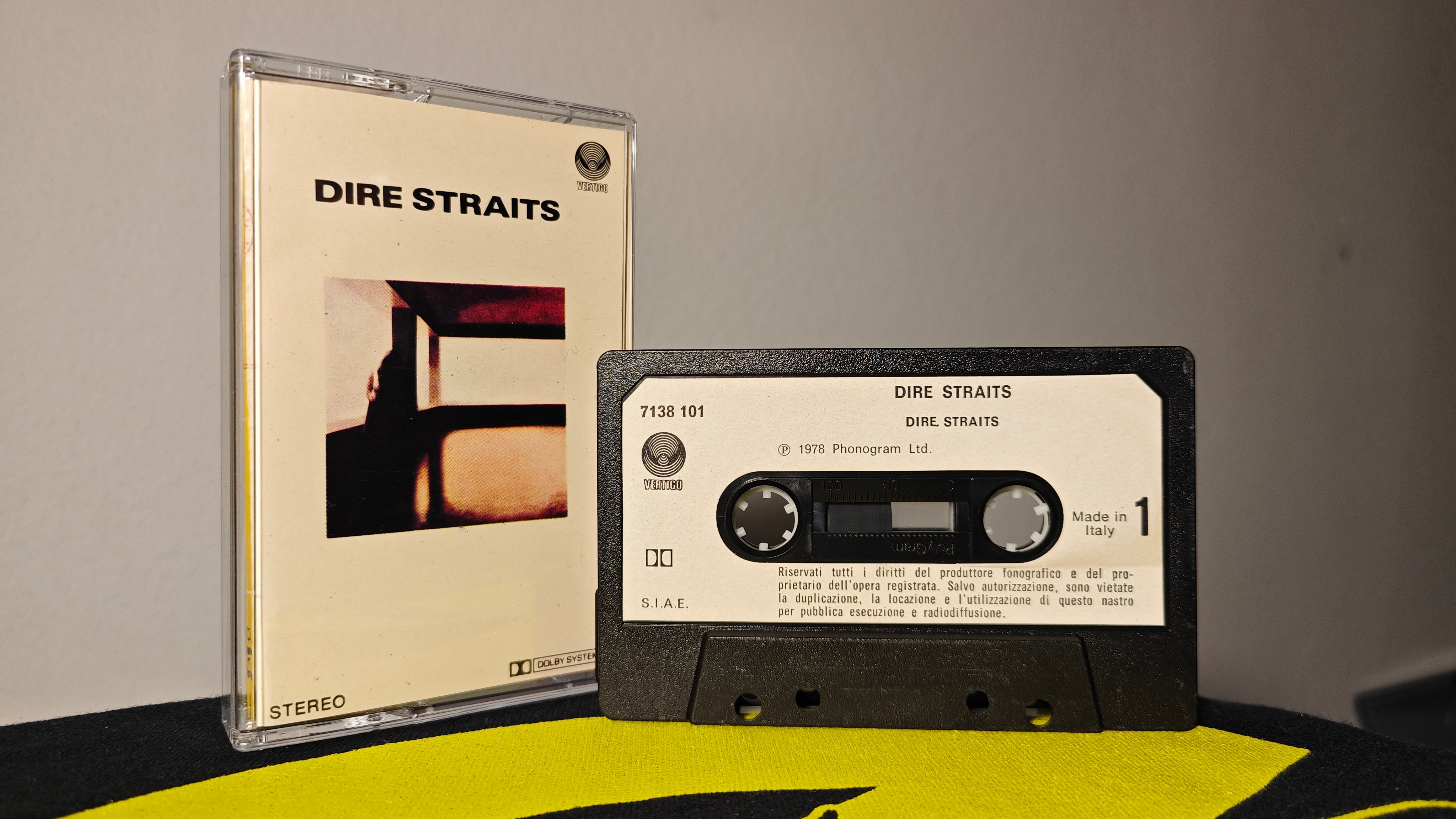 Dire Straits - "Dire Straits" (original italian 1978 press) – Dirt tapes